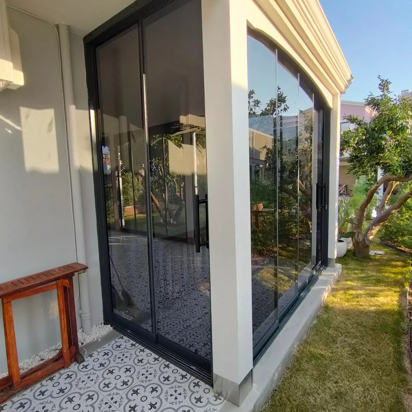 Siyah Cam Balkon Fiyatları | Cam Balkon Fiyatları
